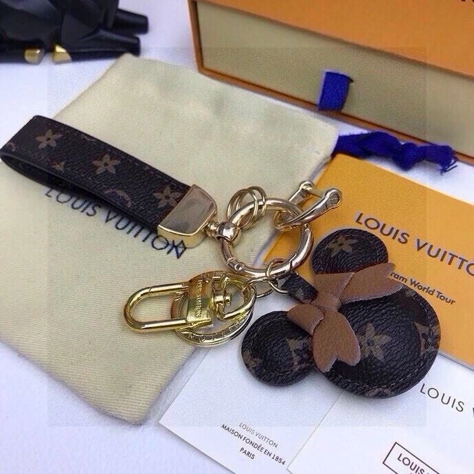 Low-cost Gucci Keychains