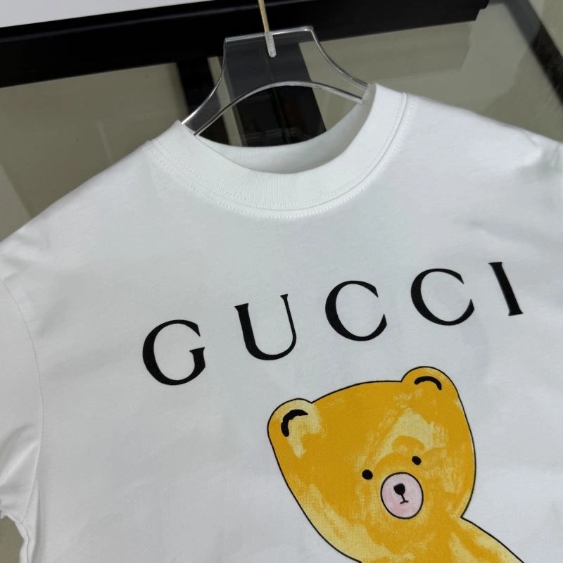 Top match Gucci Kids