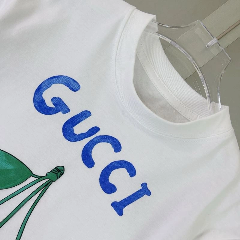Top match Gucci Kids