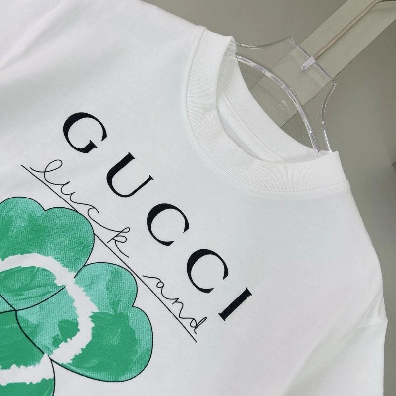 Top match Gucci Kids