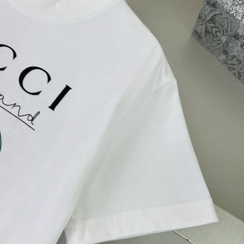 Top match Gucci Kids