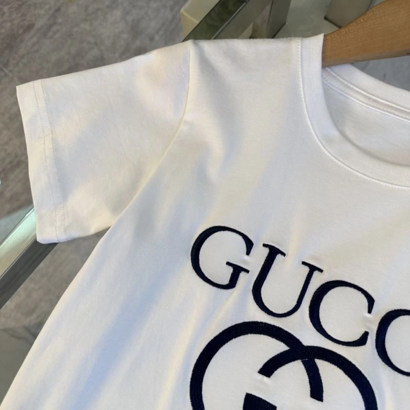 Top match Gucci Kids