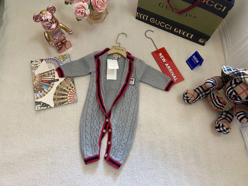 Top match Gucci Kids