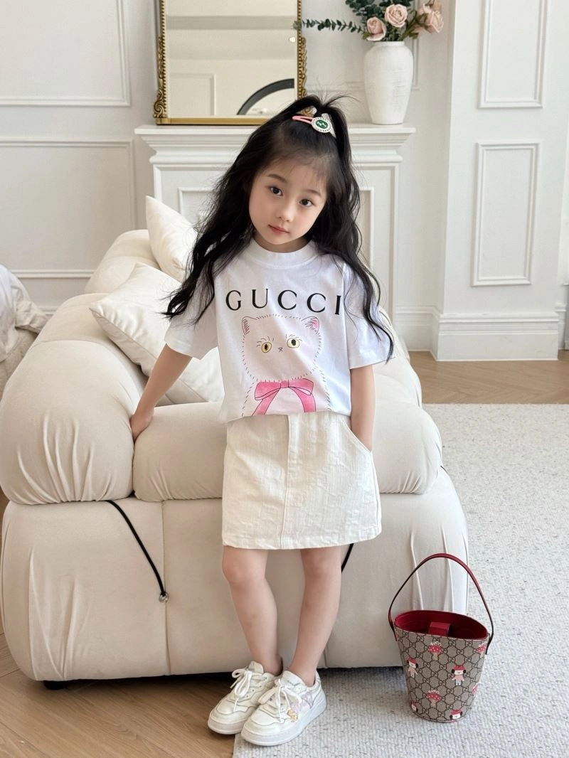 Accurate model Gucci Kids