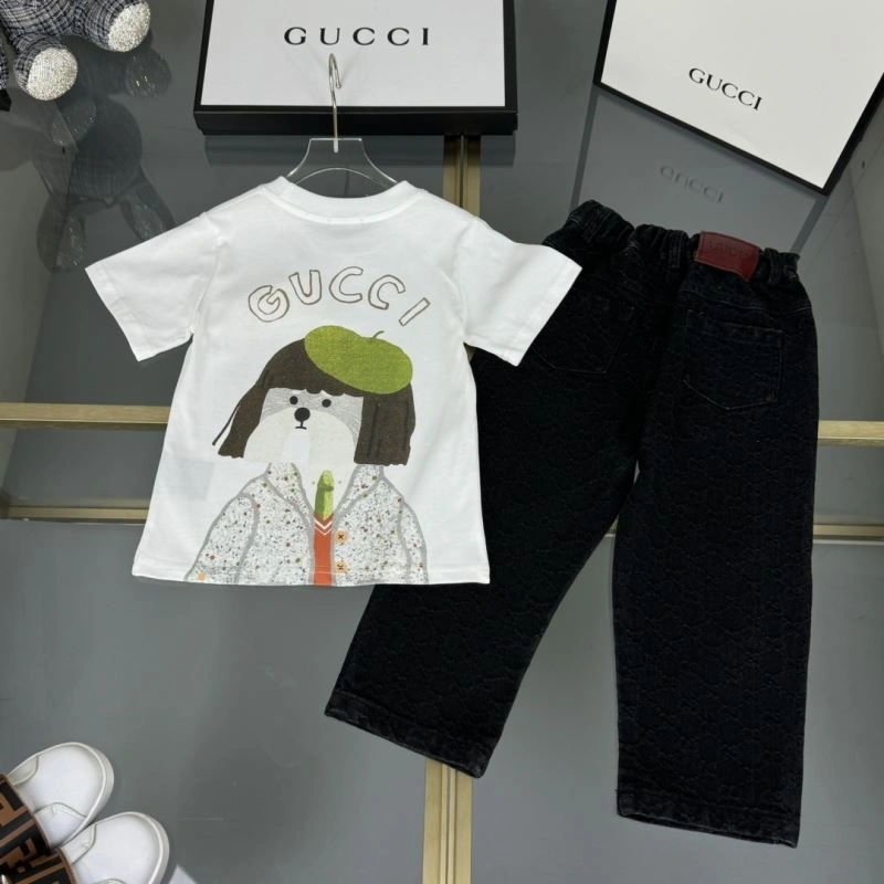 Top match Gucci Kids