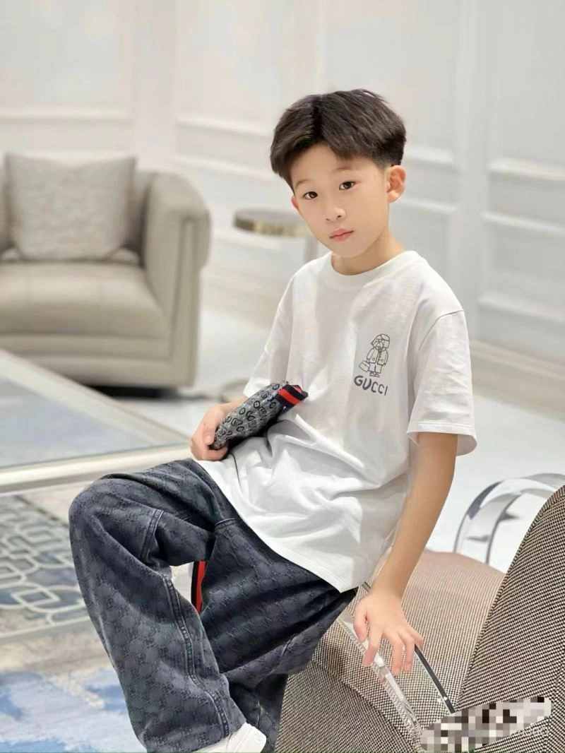 Top match Gucci Kids