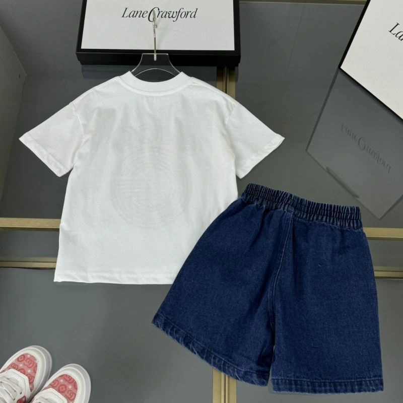 Top match Gucci Kids