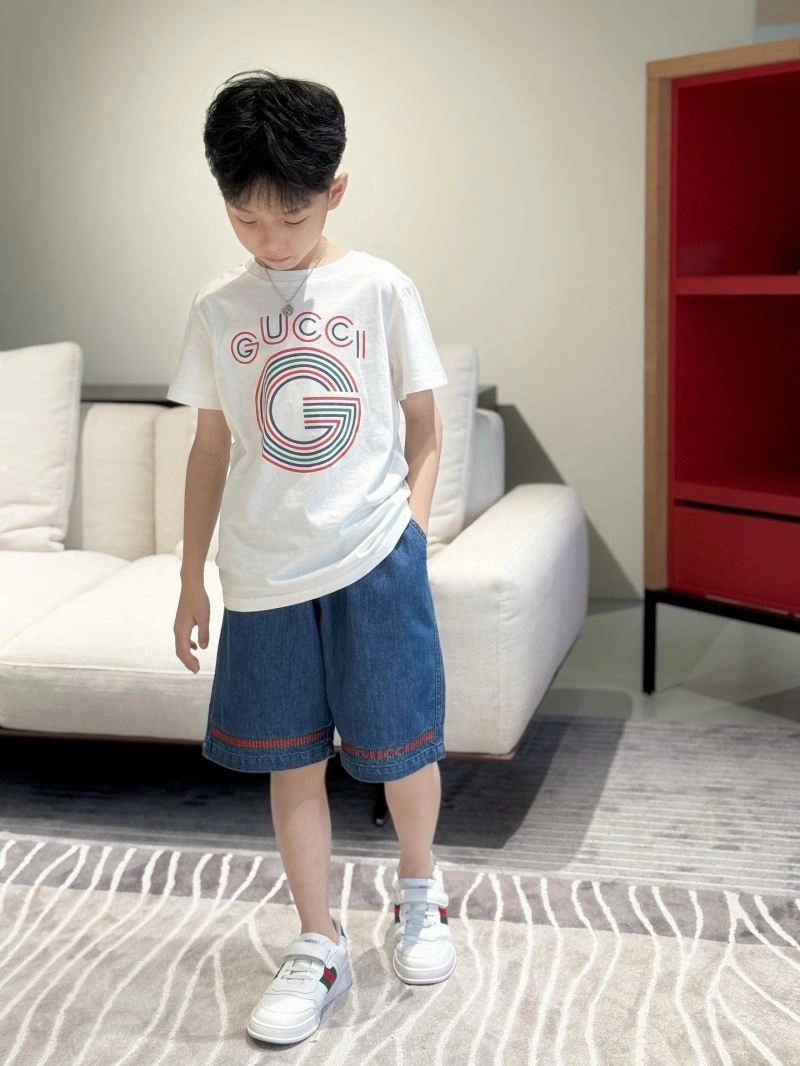 Top match Gucci Kids