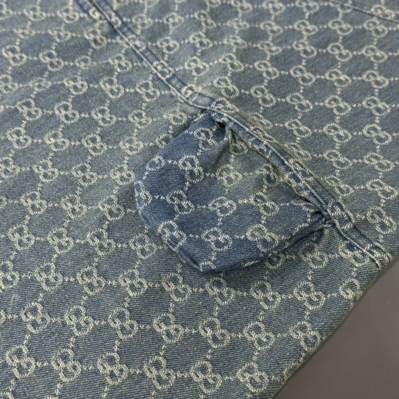 Top match Gucci Kids