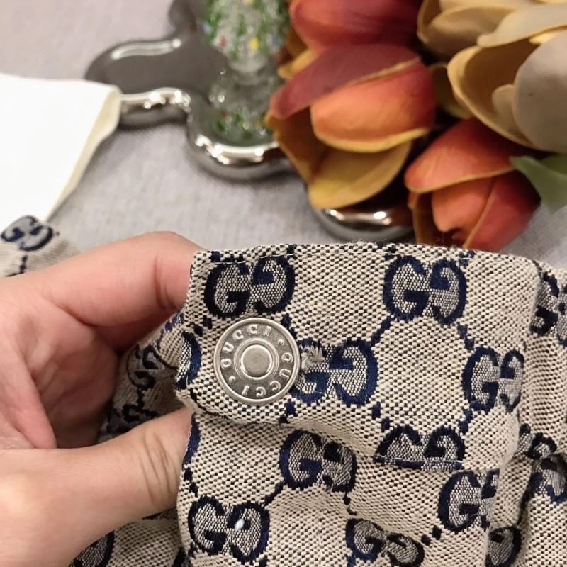 Top match Gucci Kids