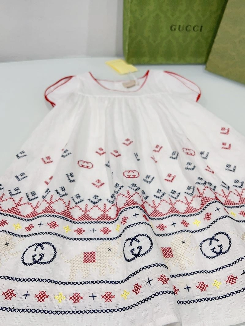 Top match Gucci Kids