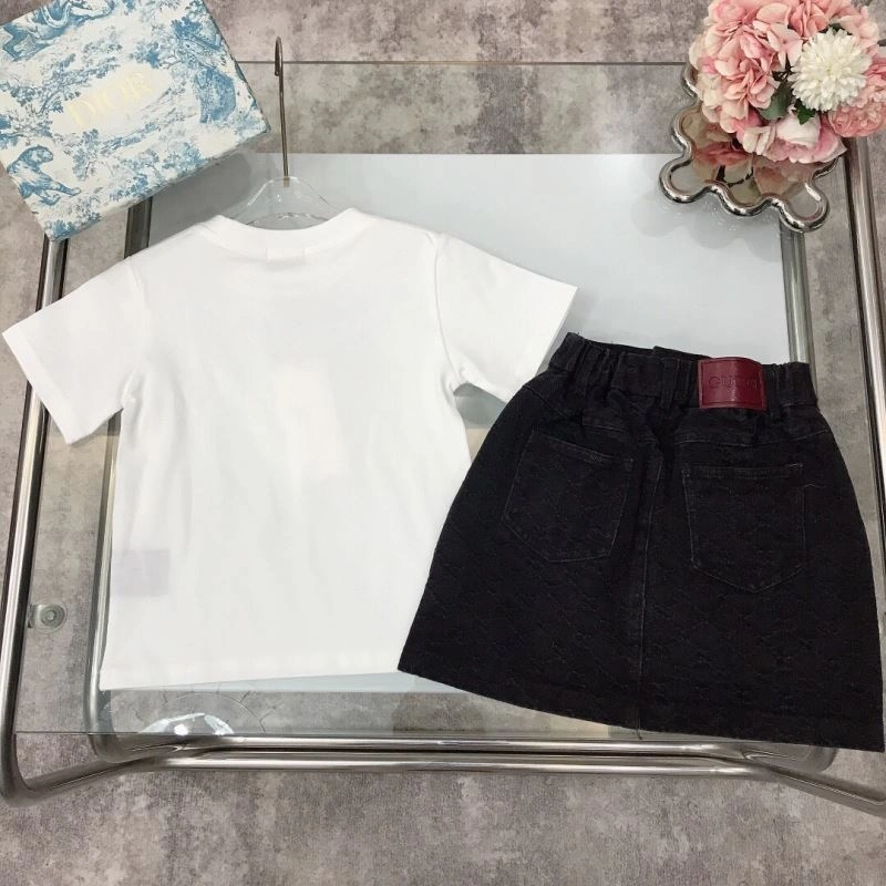 Top match Gucci Kids
