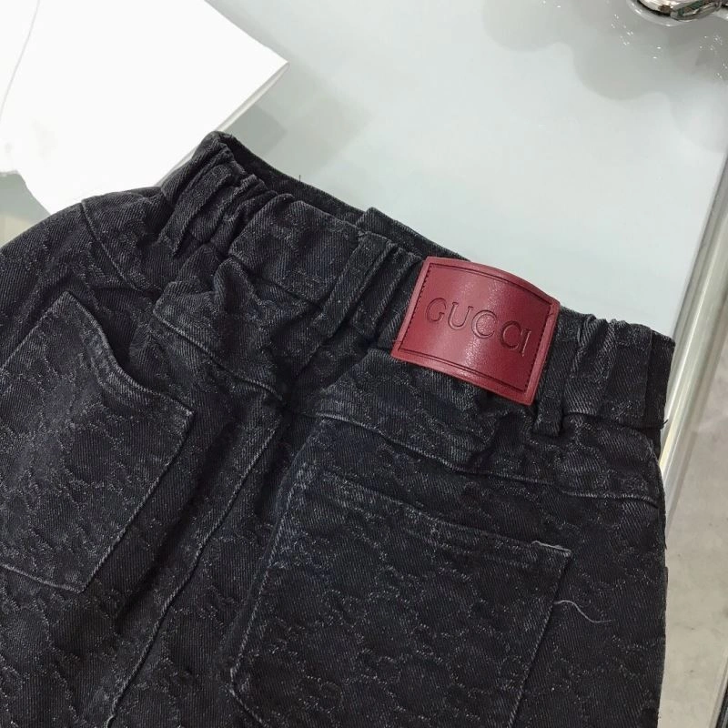 Top match Gucci Kids