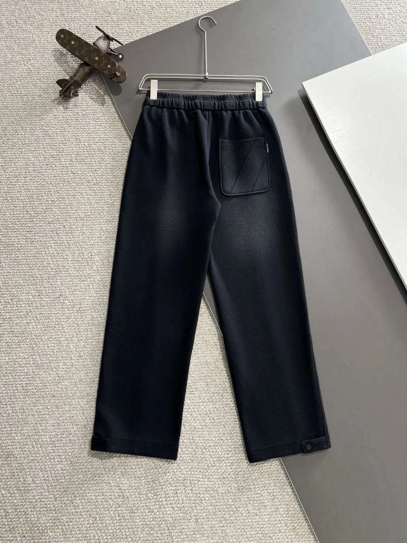 Budget-friendly Gucci Long Pants