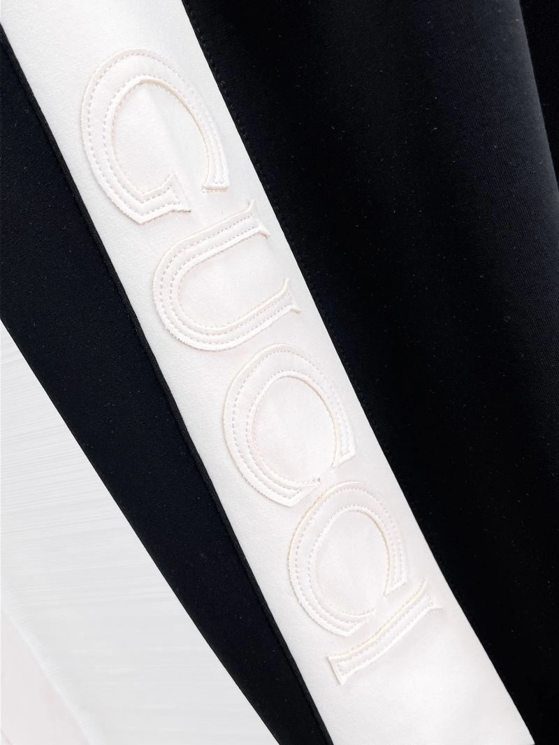 Value-priced Gucci Long Pants