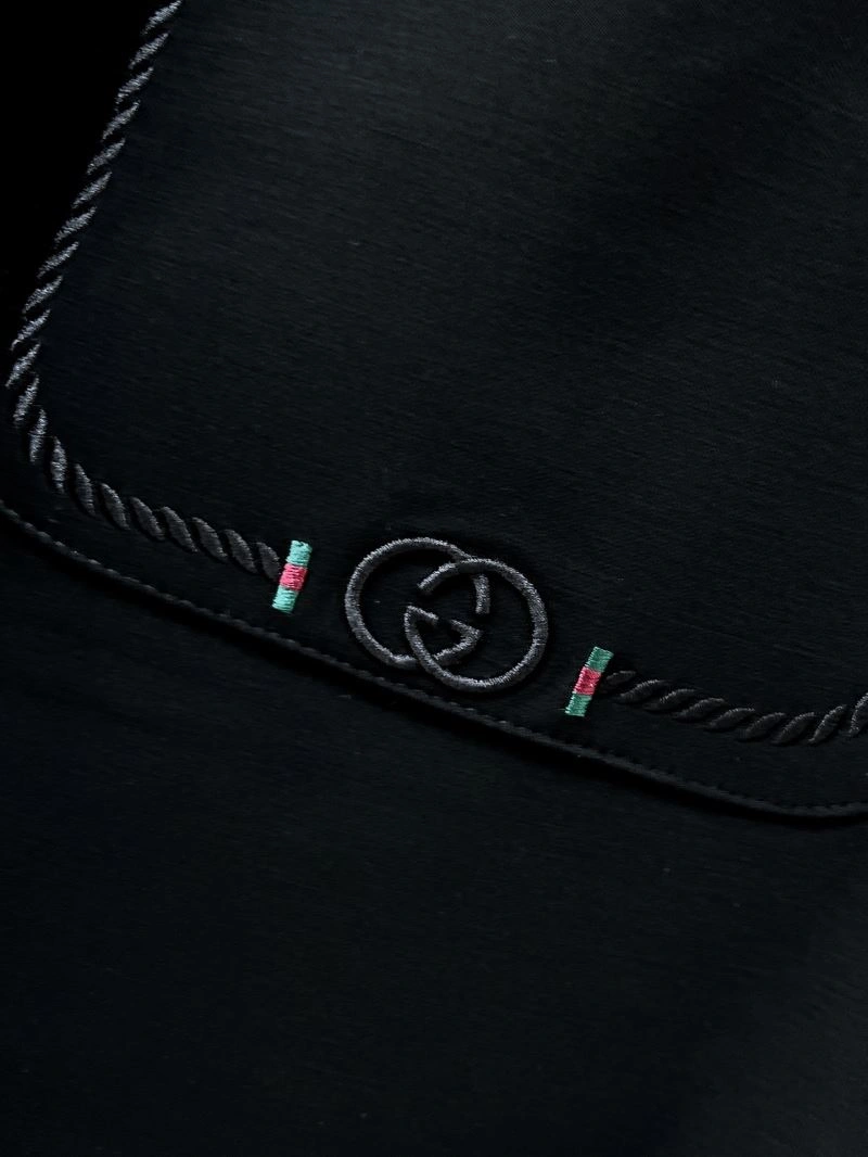 Top match Gucci Long Pants