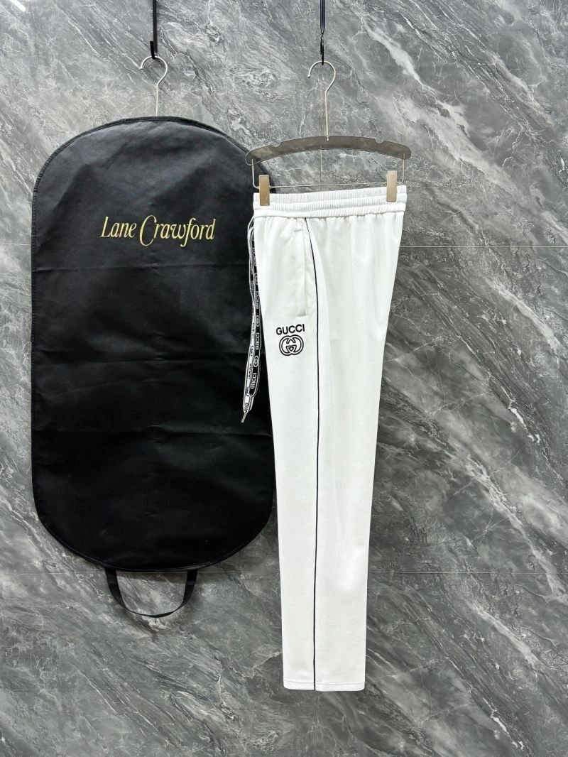 Accurate model Gucci Long Pants