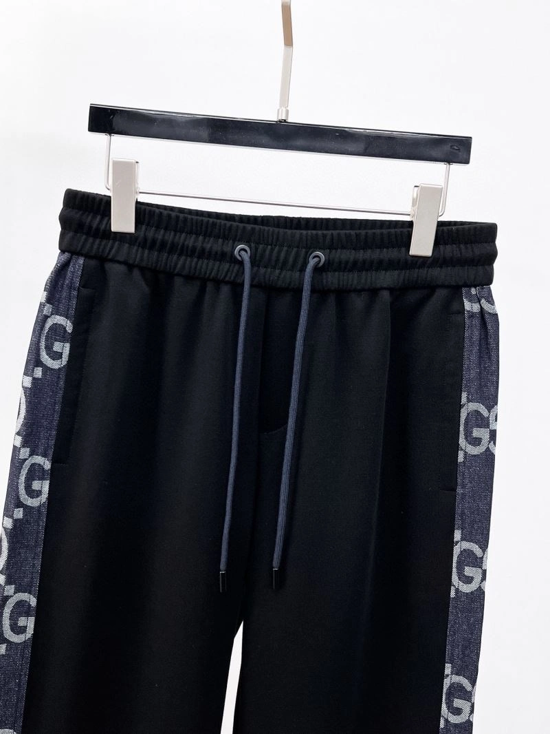 Accurate model Gucci Long Pants
