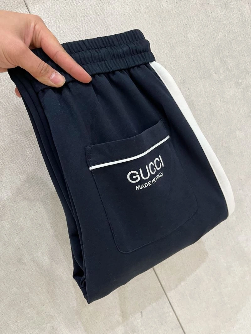 Accurate model Gucci Long Pants