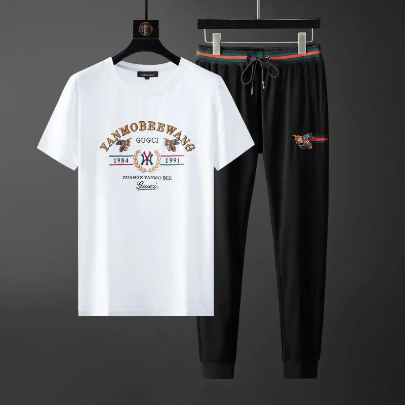 Exact replica Gucci Long Suits