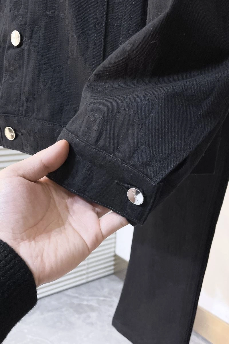 Low-cost Gucci Long Suits