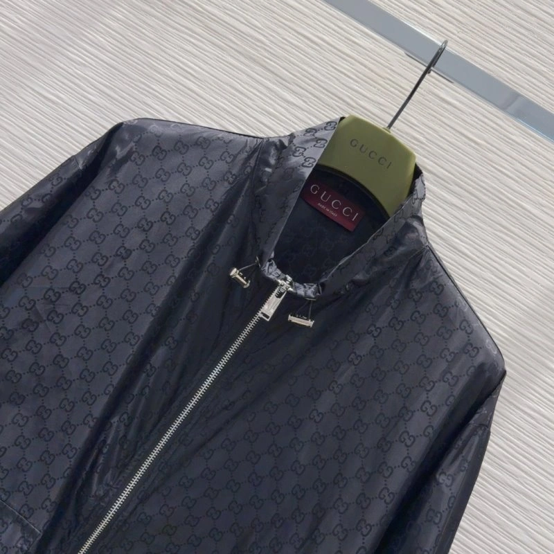 Top mirror Gucci Long Suits