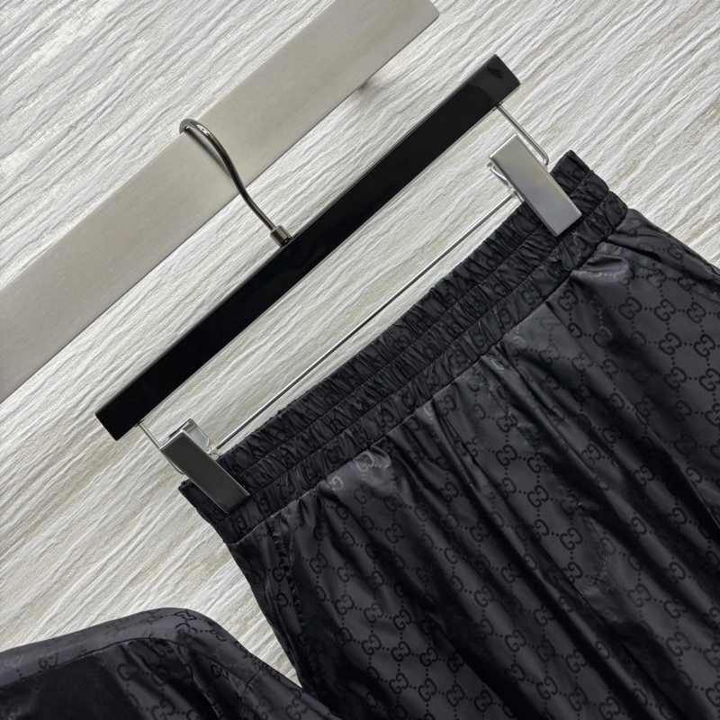 Economical Gucci Long Suits