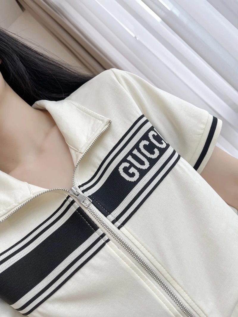 Discounted Gucci Long Suits