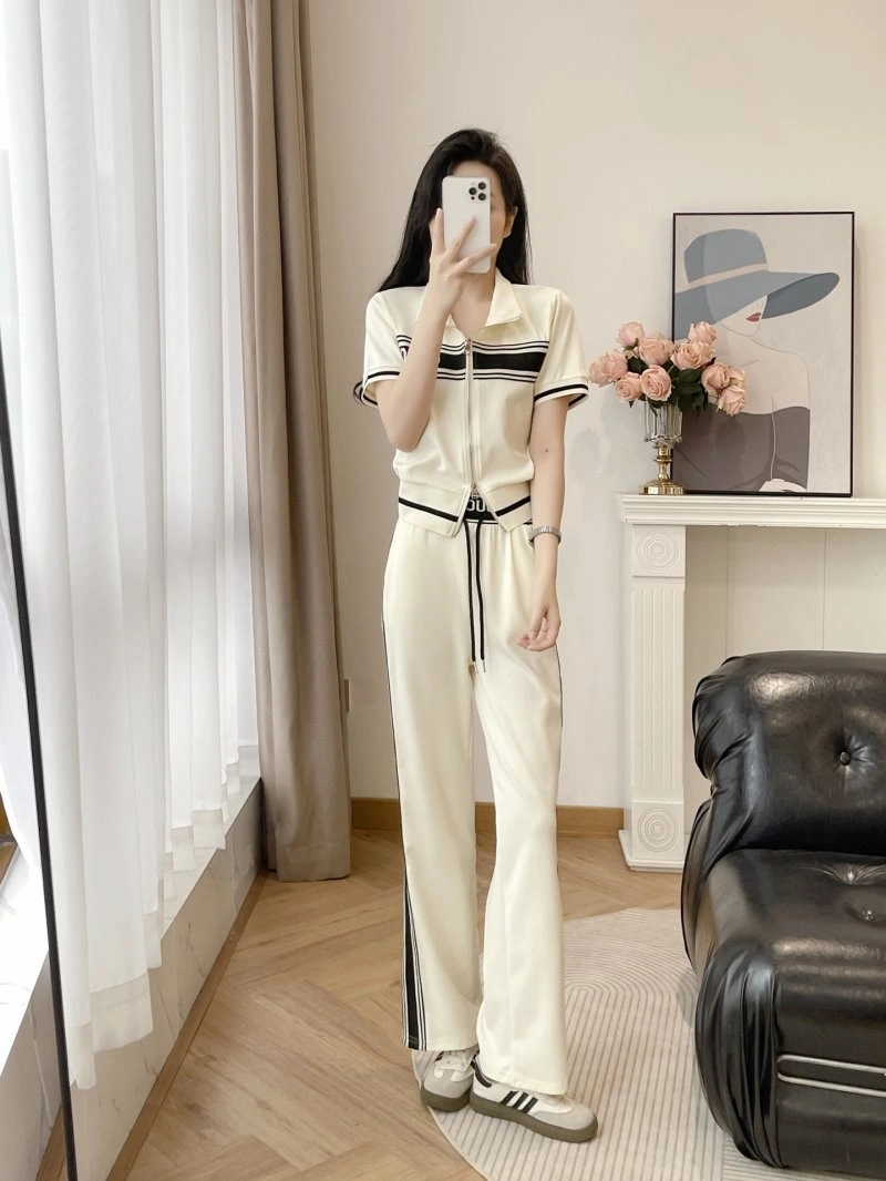 Discounted Gucci Long Suits