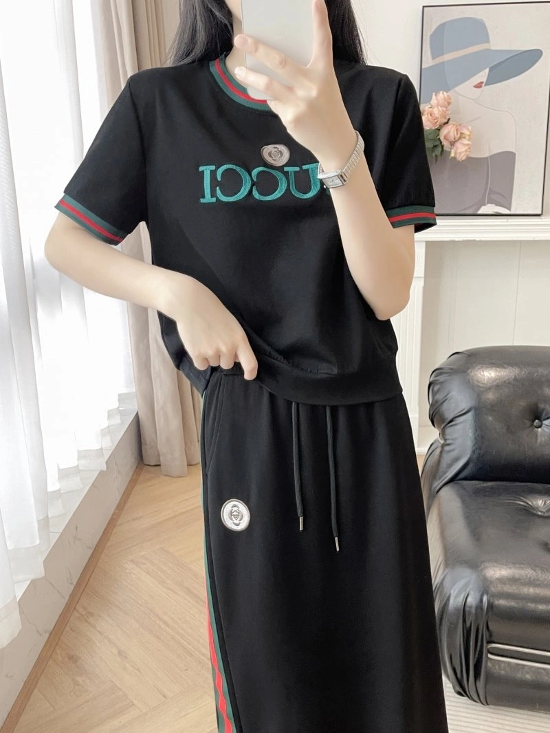 Top match Gucci Long Suits