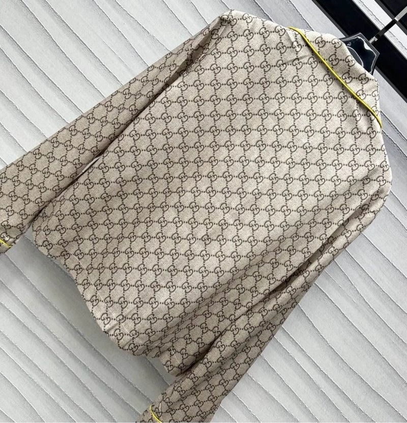 Exact replica Gucci Long Suits