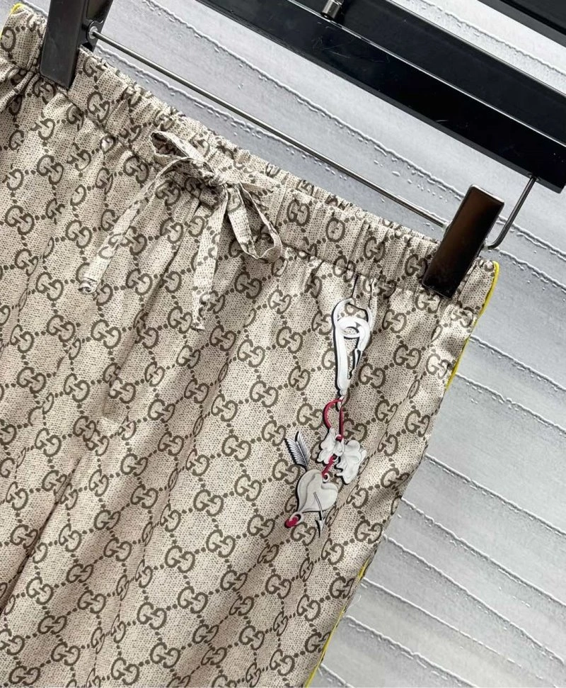 Exact replica Gucci Long Suits
