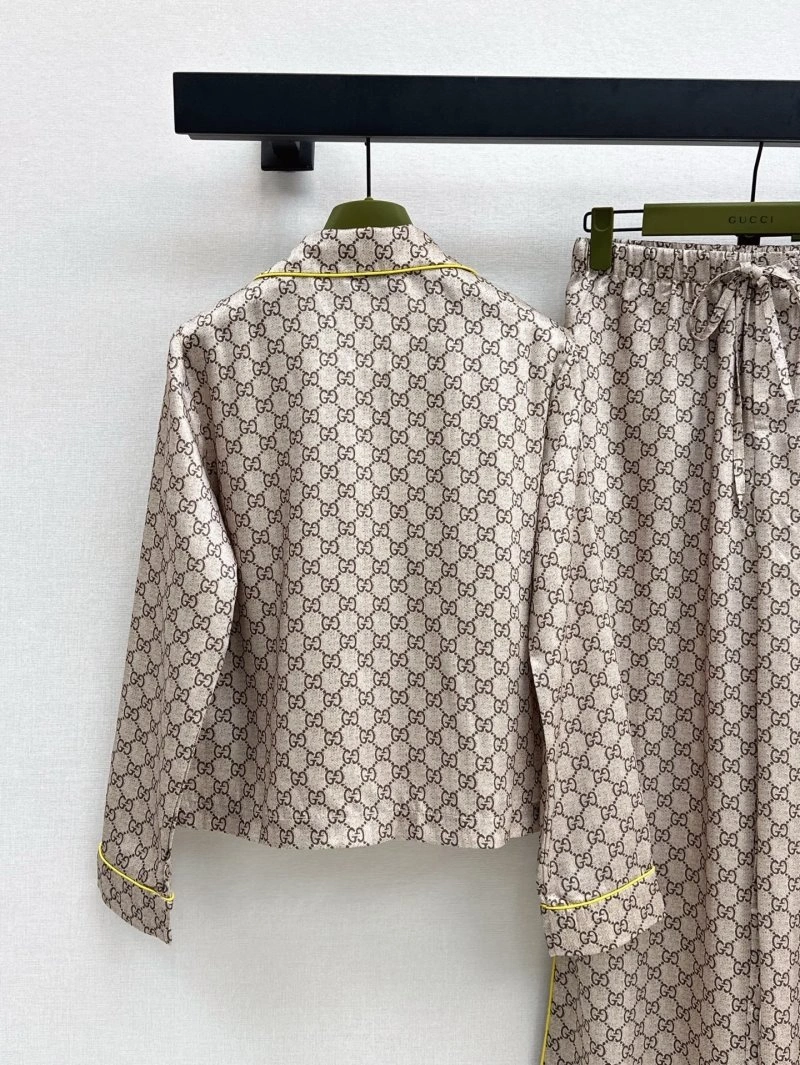 1:1 copy Gucci Long Suits
