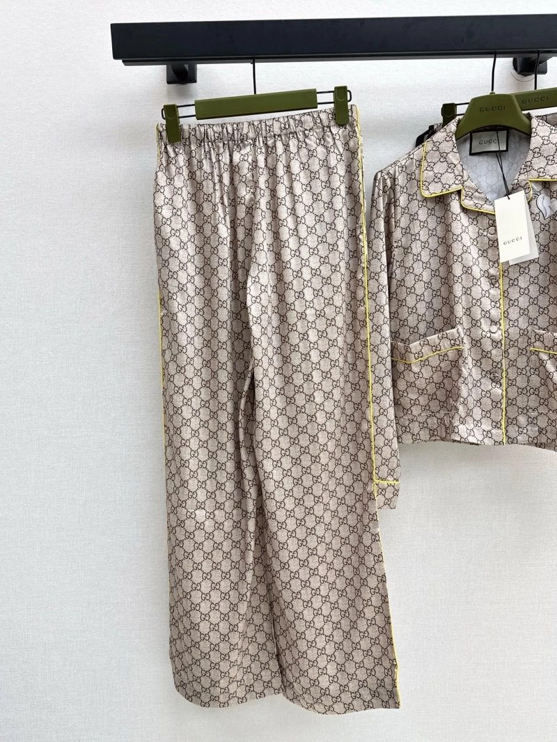 1:1 copy Gucci Long Suits