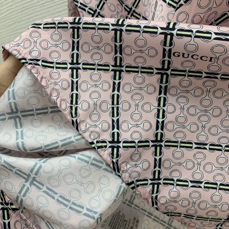 Official Gucci Long Suits
