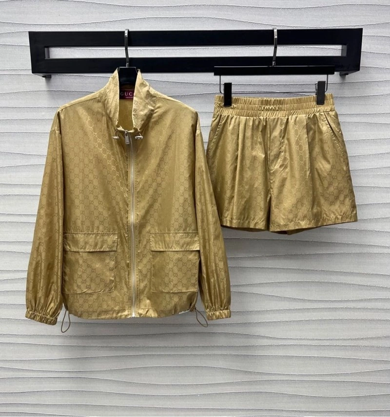 Gucci Long Suits
