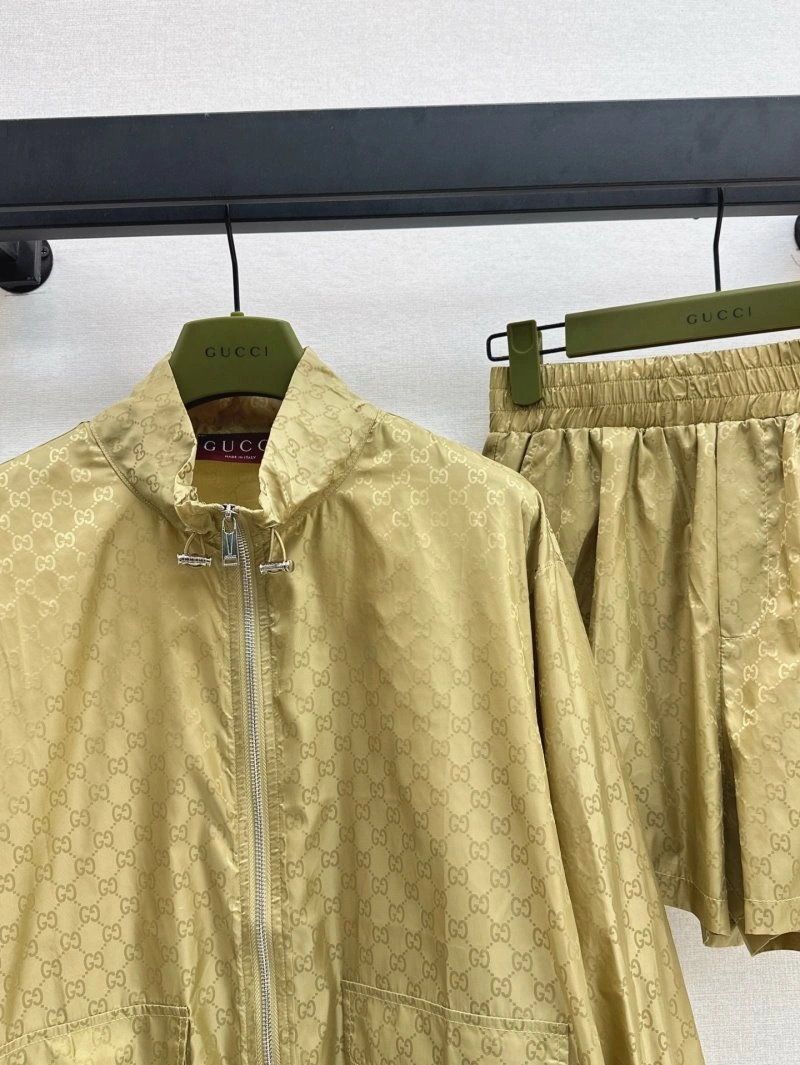 Inexpensive Gucci Long Suits