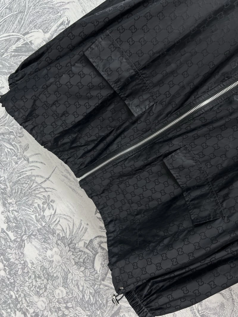 High fidelity Gucci Long Suits