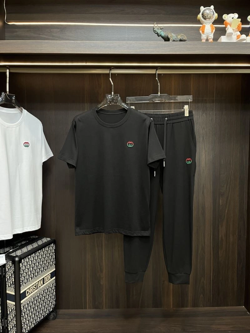 Gucci Long Suits