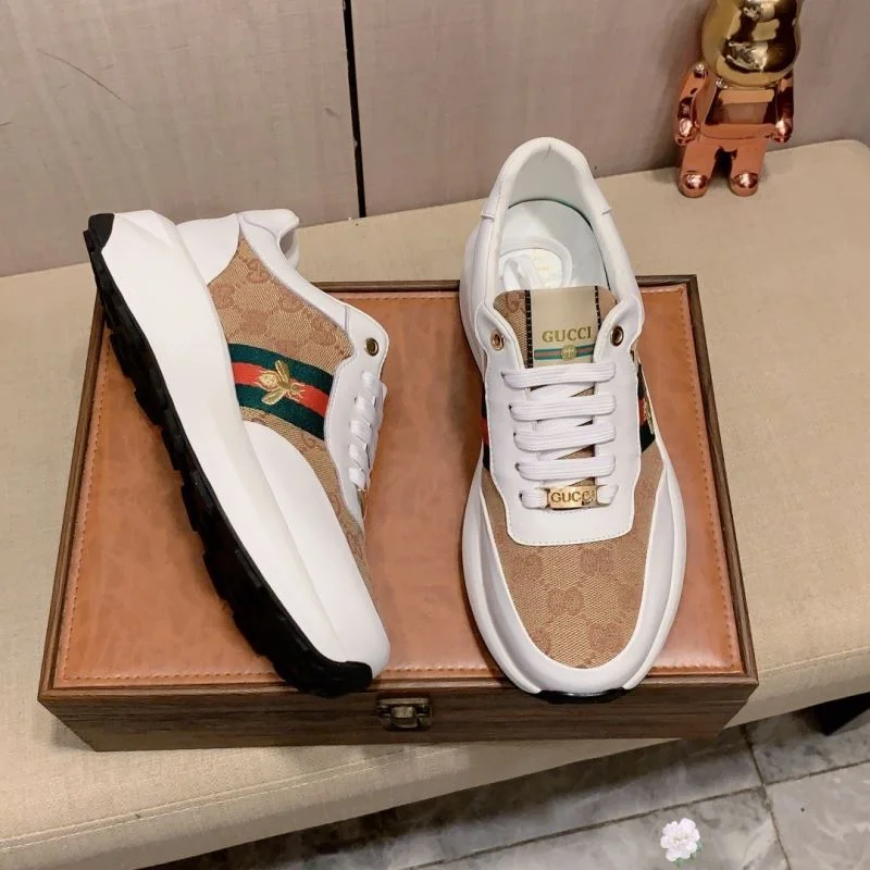 Value-priced Gucci Low Shoes
