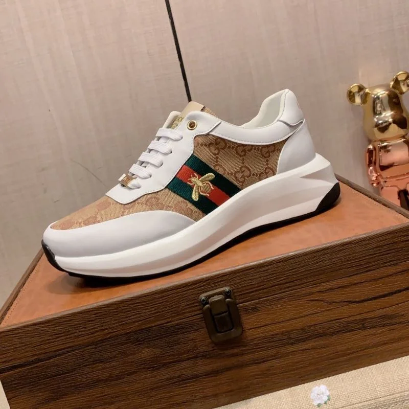 Value-priced Gucci Low Shoes