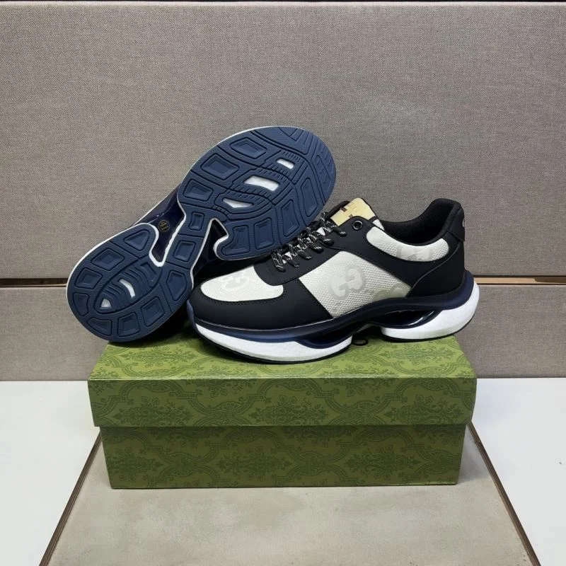 Bargain Gucci Low Shoes