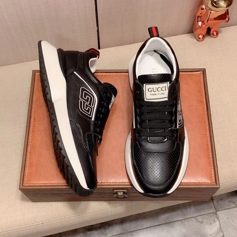 Top match Gucci Low Shoes