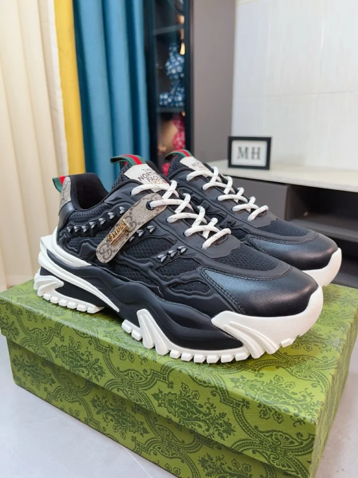 Cut-rate Gucci Low Shoes