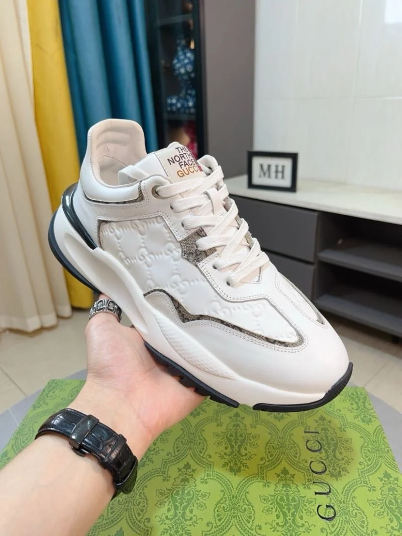 Precise copy Gucci Low Shoes