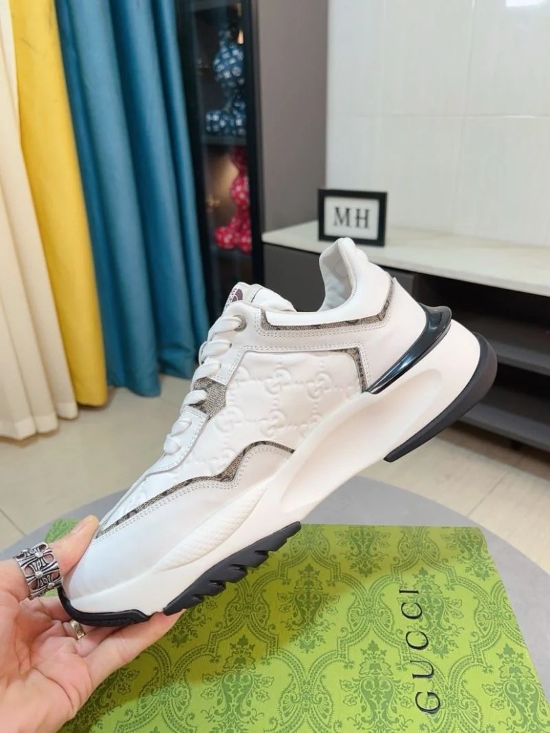 Precise copy Gucci Low Shoes