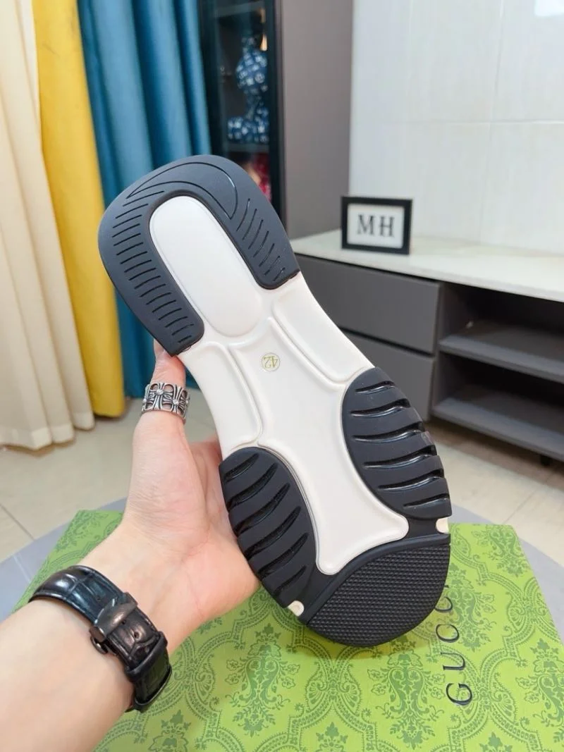 Precise copy Gucci Low Shoes
