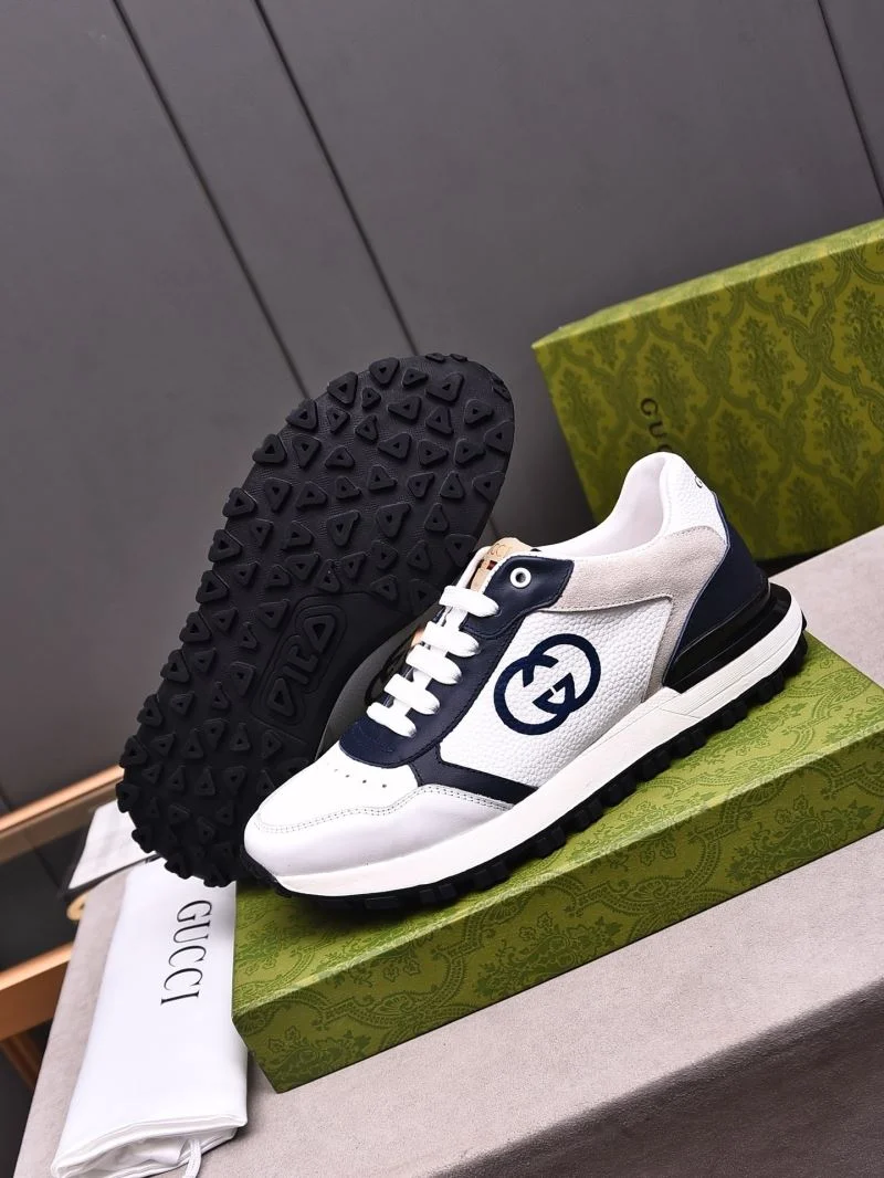 Bargain Gucci Low Shoes