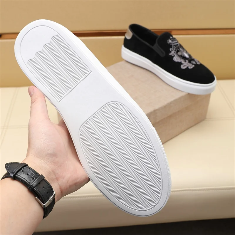 Top mirror Gucci Low Shoes