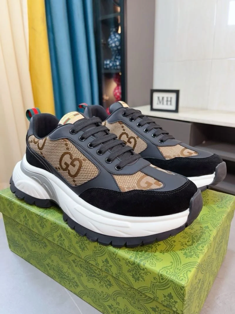 Brand-authenticated Gucci Low Shoes